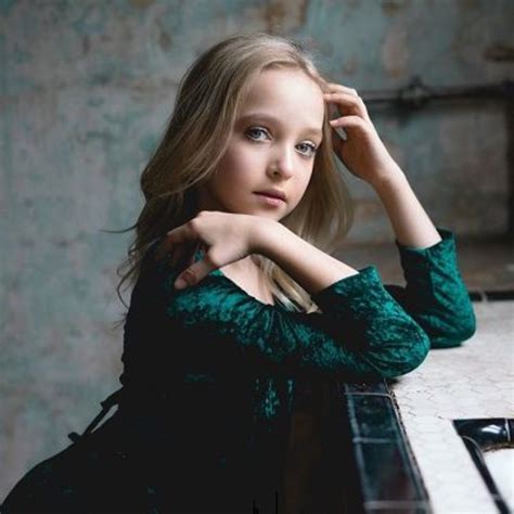 Lilly Ketchman Wallpapers Wallpaper Cave