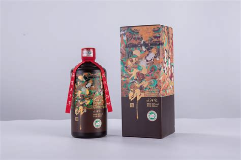 匠河坊天才酒师，适合饭桌上饮用的酱香酒 搜狐大视野 搜狐新闻