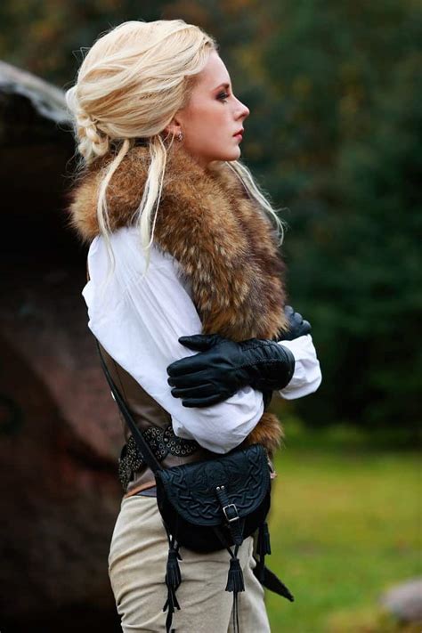 Цыри Ведьмак Всадница Прокат аренда и изготовление костюмов одежды и реквизита в Минске