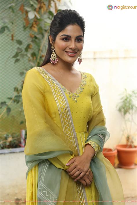 Samyuktha Menon Actress HD Photos Images Pics And Stills Indiglamour Com 567711
