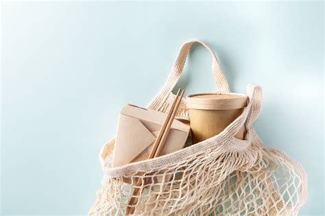 면 쇼핑 백에 종이에서 환경 친화적인 패스트 푸드 용기 플라스틱 무료 플랫 레이 0명에 대한 스톡 사진 및 기타 이미지 0명 가방 갈색 Istock