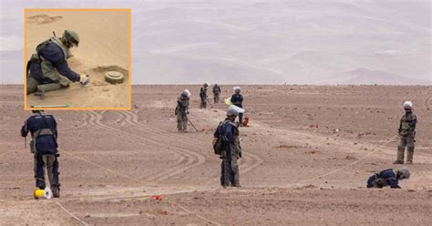 Intentaron Ingresar Al Perú Por Un Campo Minado Una Mina Explotó Y Dejó Un Muerto Y Un Herido