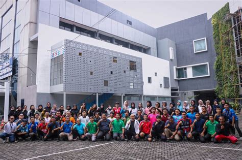 Stt Bandung Goes To University Hadianto