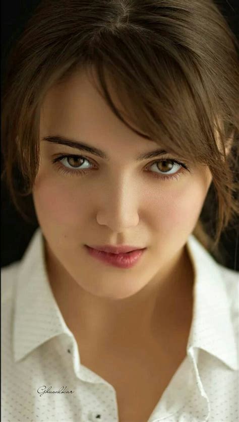 Pin De Sin Of Em Divine Faces Rostos Bonitos Beleza Do Rosto