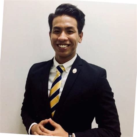 Muhd Syahmi Ibrahim Customer Services Specialist Maxis Linkedin