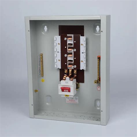 Distribution Board Distribution Board UDB A SERIES 3 PHASE DISTRIBUTION BOX IP40 BARFUSE Is A