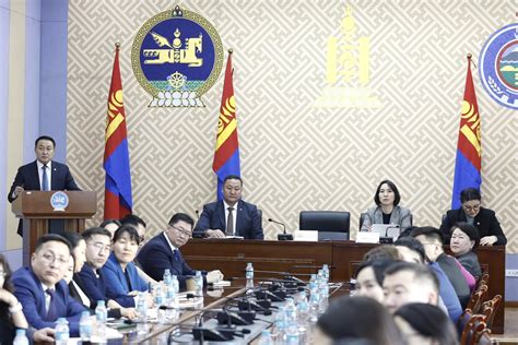 Vip76 Mn Увс аймгийн шүүх хуулийн байгууллагын алба хаагчидтай уулзлаа