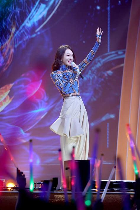 张韶涵再唱成名曲 酷狗评论区掀回忆杀娱乐环球网