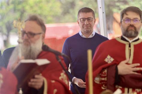 Hristijan Со длабока чест и благодарност кон сите што го поддржаа овој свет чин денеска го