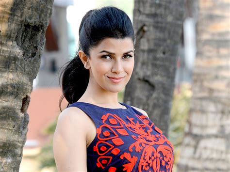 Nimrat Kaur Wallpapers Wallpaper Cave