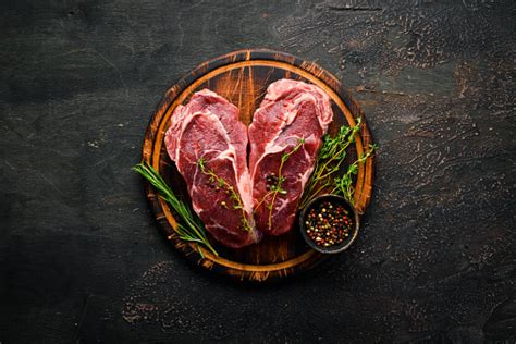 원시 대리석 고기 검은 앵거스 스테이크 Ribeye 오래 된 테이블에서 평면도 텍스트를 위한 여유 공간 고급에 대한 스톡 사진 및 기타 이미지 Istock