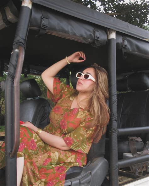 Amrin Tasnim Jaima Vitamin Sea 🌊☀️🏖️ Instagram