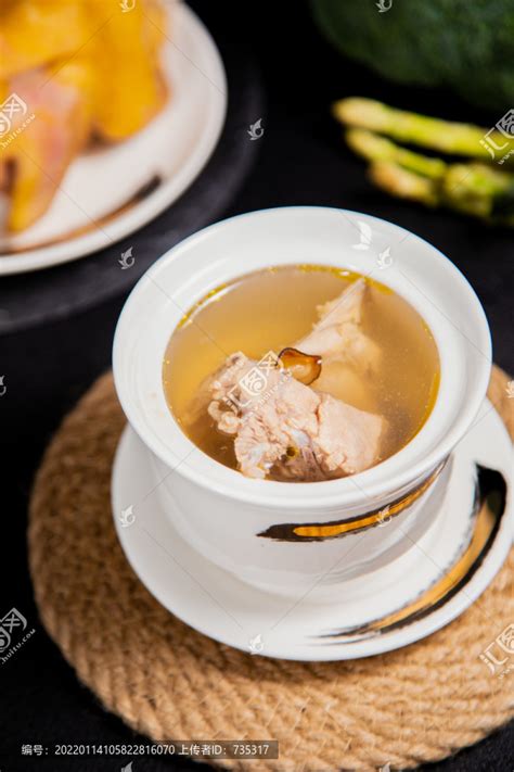 鹿茸龙骨汤 中国菜系 食品餐饮 摄影素材 汇图网www huitu