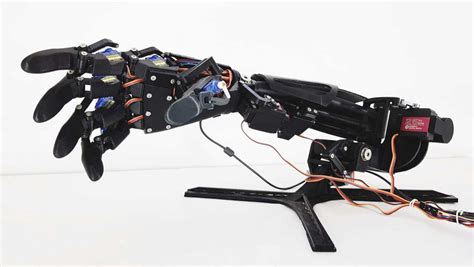 Robot Arm — Raspberry Pi Official Magazine