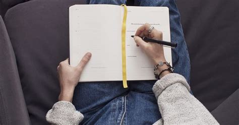 CSR Auditors Responsibility To Qualify In Audit Report