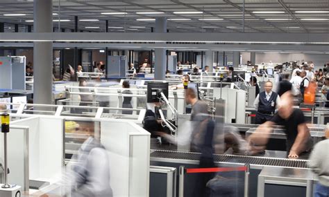 Smiths Detection Launches Compact Ct Checkpoint X Ray Agn