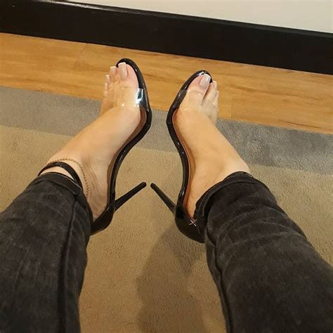 Apaixonados Por Pés No Instagram “😋outra Rainha Feet Do Brasil 😲😲