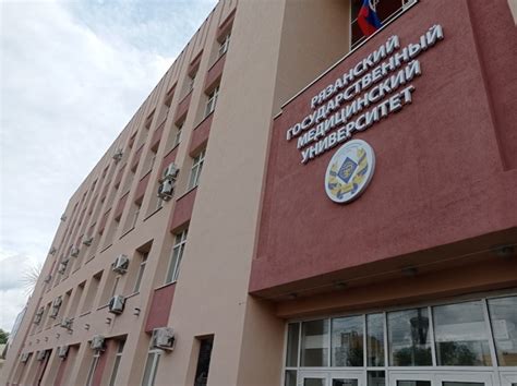 КАК ПОЛУЧИТЬ СПРАВКУ О ЗАЧИСЛЕНИИ Получить справку о зачислении в университет могут только