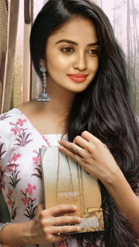 Pin De Suresh Trivedi En Beautiful Teju Damas