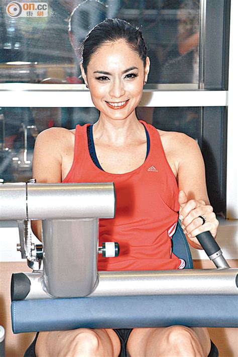 Ana R 耍笑拳嚇走老公 太陽報