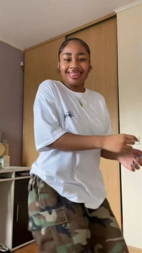 Yvalandria 🤍 Afro Dance Dance Style Outfits Dance Videos