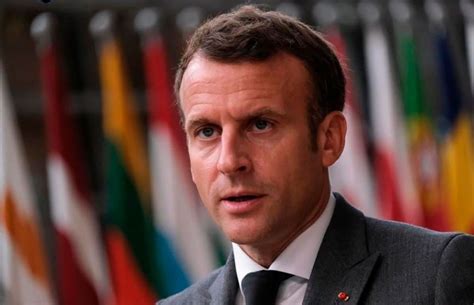 Во Франции обвинили Макрона в развороте на 180 градусов из за нефти в