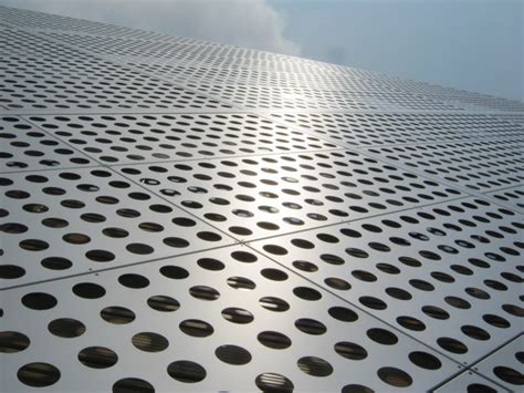 [홀리패널 타공판 공사사례] 경주 Bio 바이오 산업 알루미늄 3t 홀리판넬 타공판넬 시공 네이버 블로그