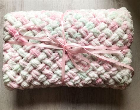 Бебешко одеяло ализе пуфи Handmasters Bg