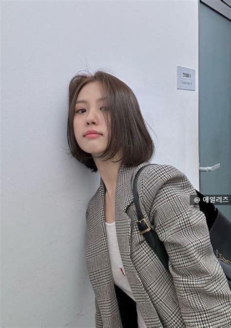 입생로랑 나시티 탱크탑 과 가방 고민시와 차정원 네이버 블로그