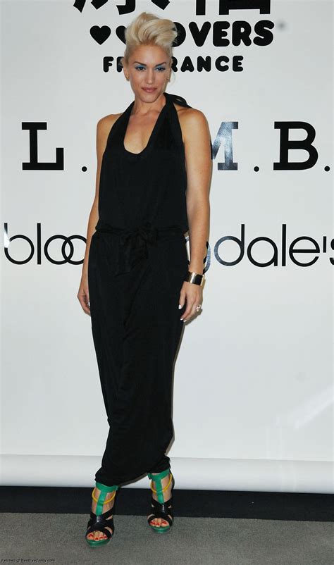 Gwen Stefanis Feet Toes And Soles Hd Pictures Barefoot