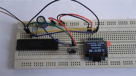 PIC F MCU With SSD OLED And DS B Sensor