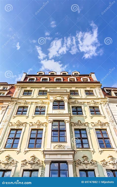 Edificios Residenciales En Estilo Barroco Foto De Archivo Imagen De
