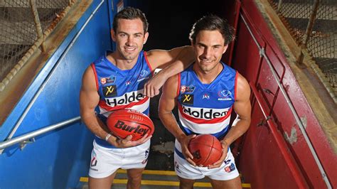 Afl 2020 Daniel Menzel And Troy Menzel Leave Central District Sign