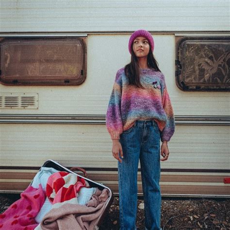 MINI MOLLY Beyond The Rainbow MINI MOLLY Beyond The Rainbow