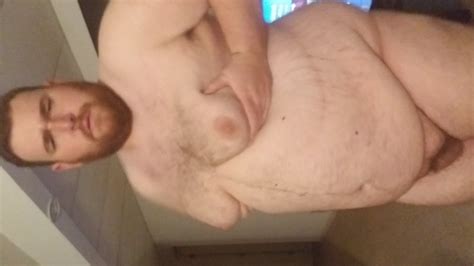 Gainer shows off his naked body ThisVid на русском