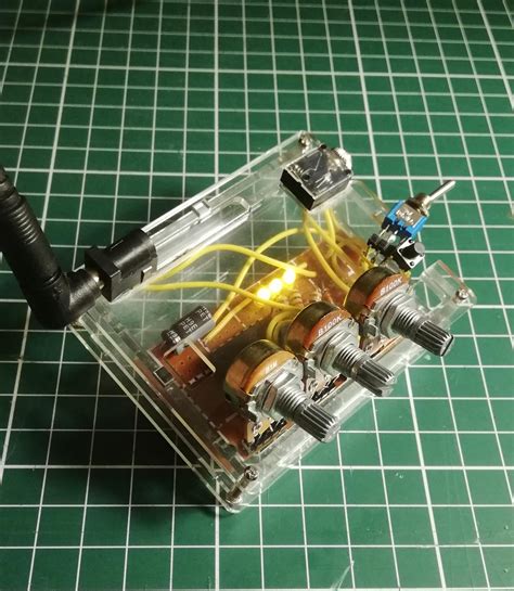 Small 3 Sq Wave Oscillator R Synthdiy