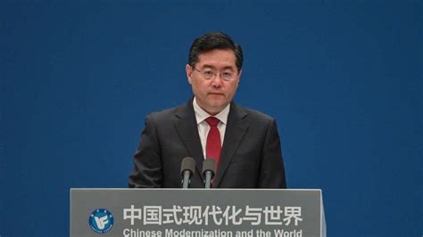 ចិន នឹងធ្វើការជាមួយរុស្ស៊ី ដើម្បីនាំមកនូវសន្តិភាព រវាងទីក្រុងមូស្គូ និងទីក្រុងគៀវ 柬埔寨头条