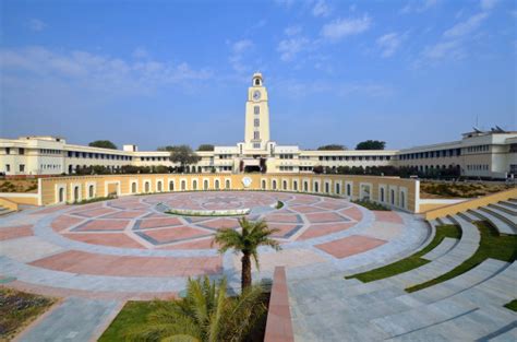 Join A Global Network Of Successful Alumni From Bits Pilani Computer