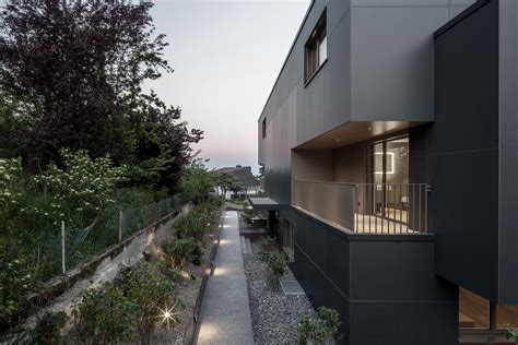 Gallery of Multi Unit House Riedholz / Tormen Architekten AG - 18