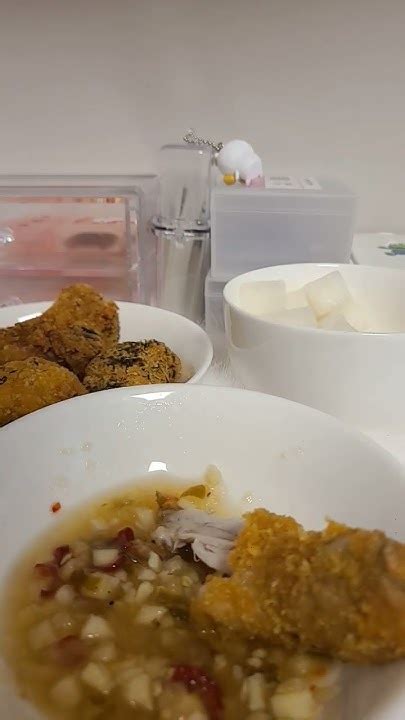 각설탕분들은 무슨 치킨 좋아해요크크크치킨먹방광고아님 Youtube