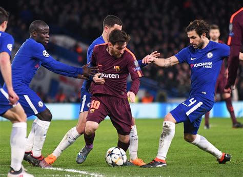 Lionel Messi Height How Tall Is The Greatest Barcelona Footballer
