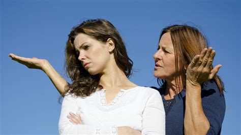 13 Subtle Signs You Have A Toxic Relationship With Your Mom