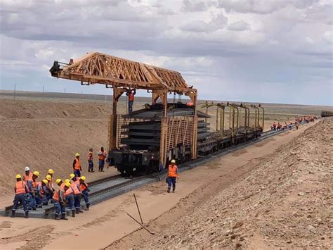 Зүүнбаян Ханги мандлын төмөр замын бүтээн байгуулалтын ажлыг ирэх сард
