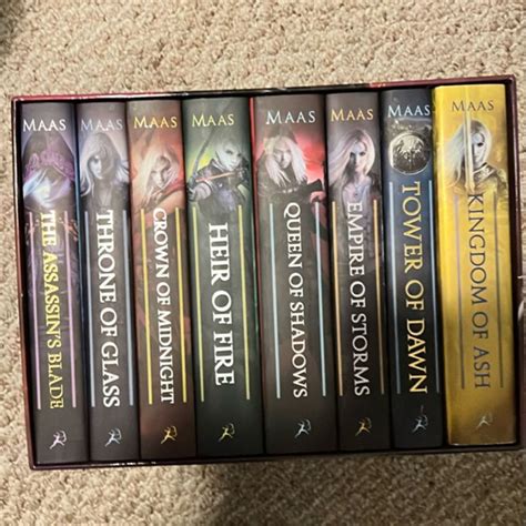 Throne Of Glass Paperback Box Set By Sarah J Maas