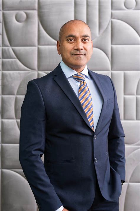 Roché Ketwaru Local