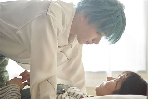 宮世琉弥、床ドンにバックハグ 『顔だけじゃ好きになりません』胸キュンカットが解禁 映画 ニュース ｜クランクイン！