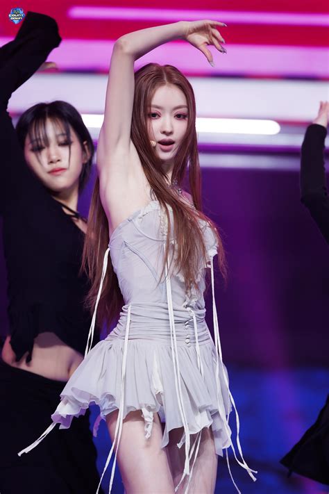 240314 Oh My Girl Yooa Rooftop At M Countdown Kpopping