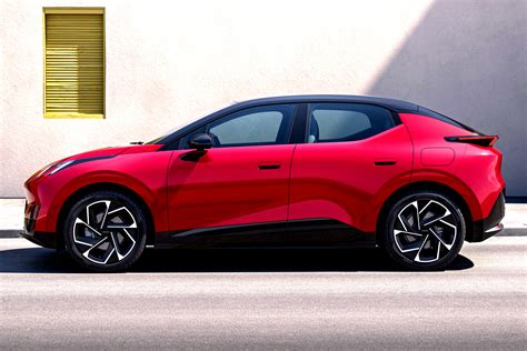 테슬라·bmw 잡는다 볼보 놀라운 스펙 자랑하는 신형 스포츠 세단 공개 더위드카