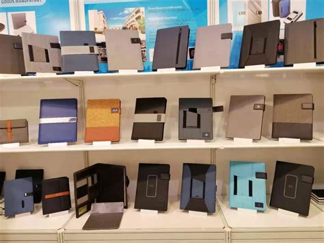 Pu Leather Wireless Charger Mouse Pad Wireless Charger Foldable Wireless Charging Mouse Pad