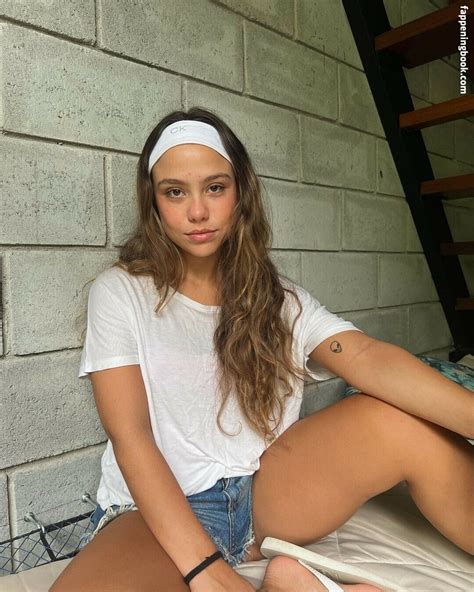 Bruna Carvalho Bruallhoo Nude Onlyfans Leaks The Fappening Photo 2948444 Fappeningbook